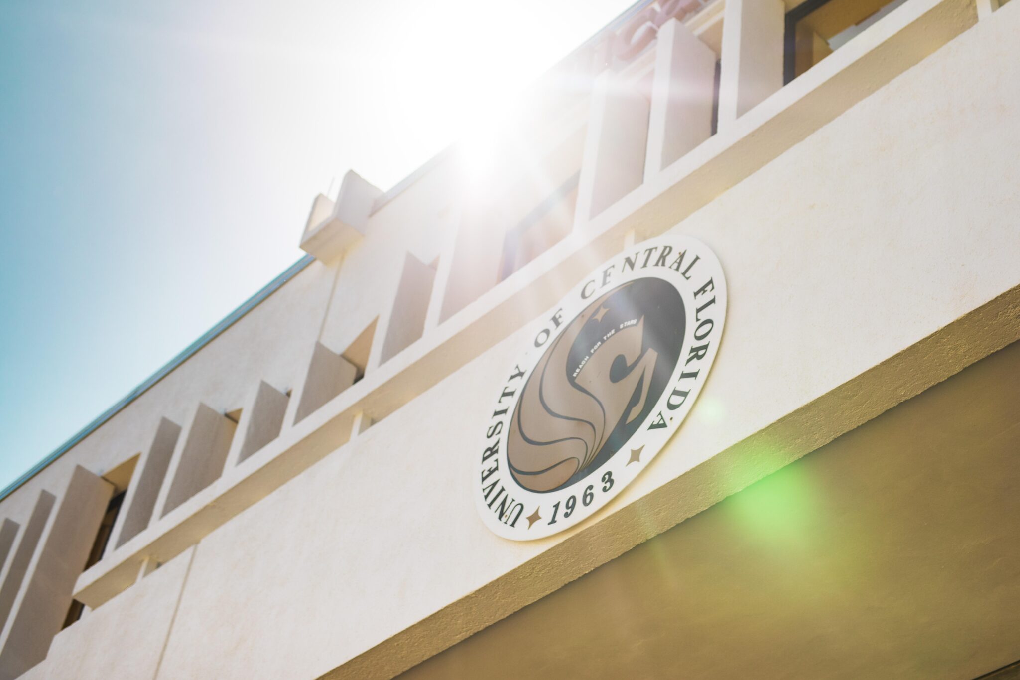 Home - Research Experience for Undergraduates (REU)